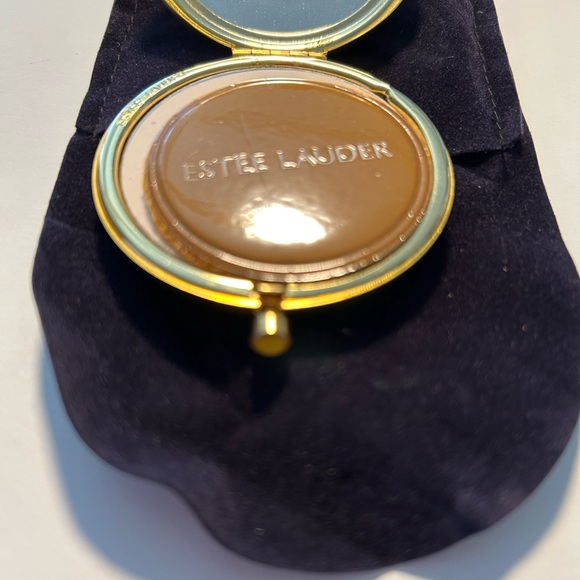 Estee Lauder | Makeup | Este Lauder Vintage Compact | Poshmark